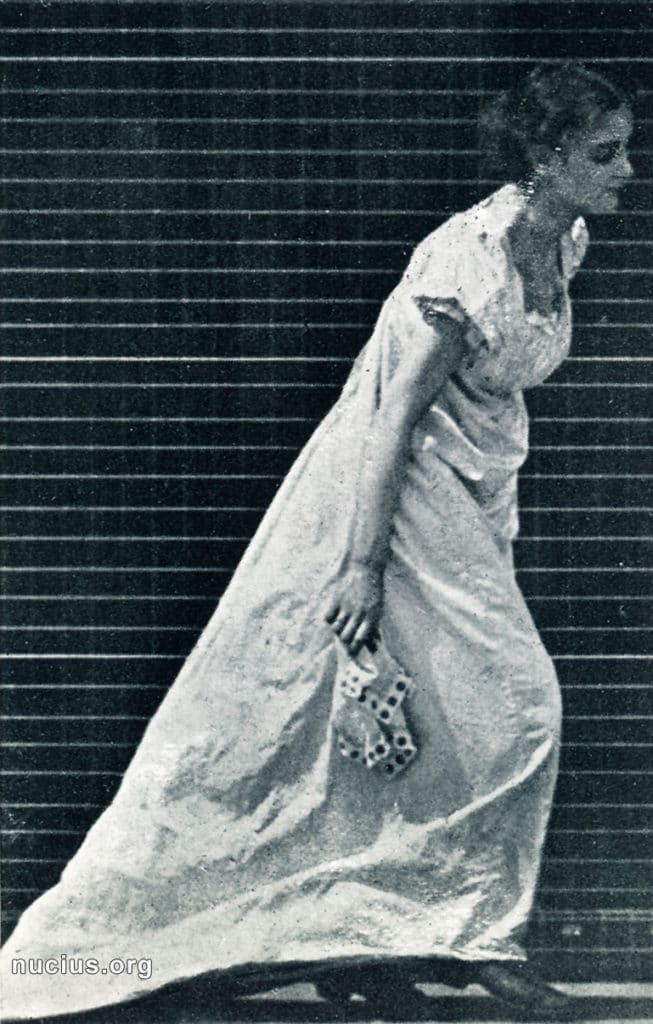 Eadweard Muybridge: Woman. Stooping to pick up a handkerchief (III ...